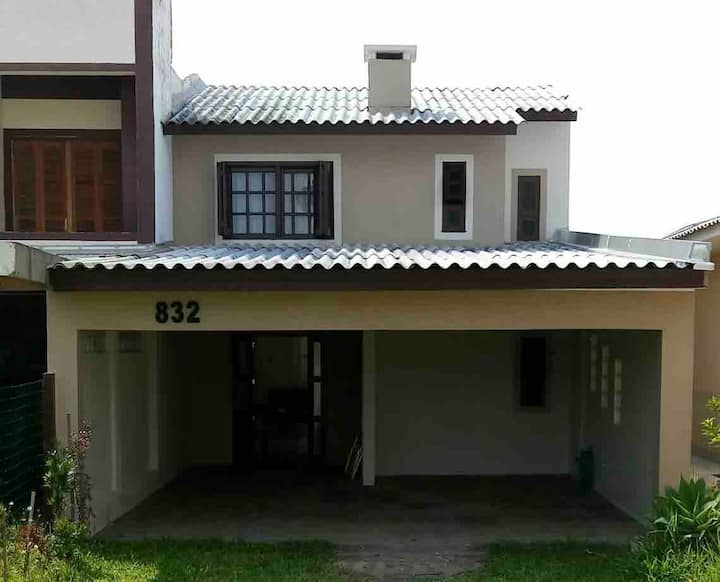 Casa Espaçosa, No Melhor Bairro De Arroio Do Sal - Arroio do Sal