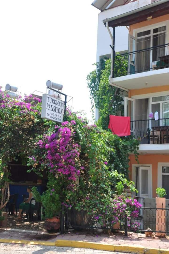 Merkezde Uygun Fiyata Konaklama - Kaş