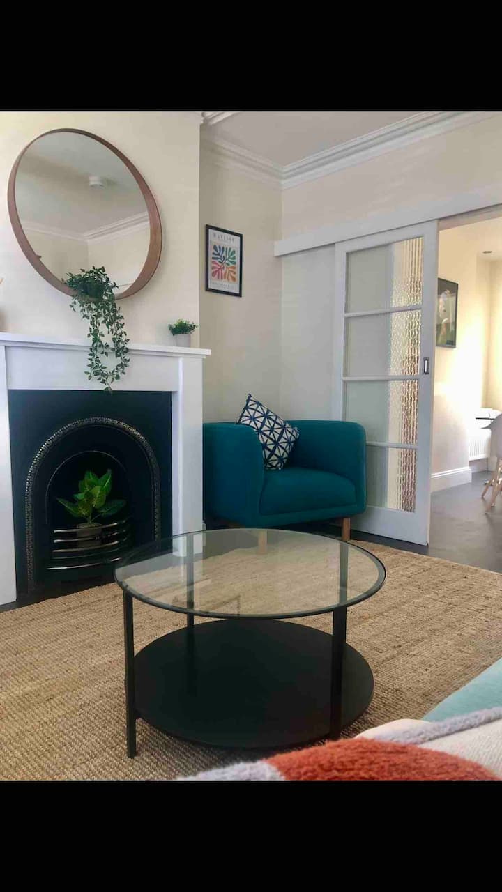 Spacious⭐️stylish⭐️private Parking Space ⭐️Close2city - Bath