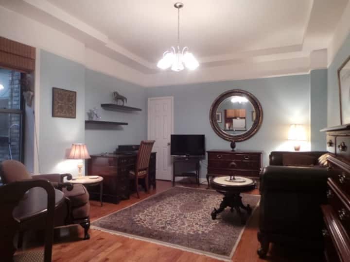 Rent Whole Apt. Classy 1-bedroom Upper West Side - New York City