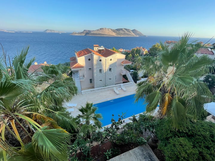 Muhteşem Meis Adası Manzaralı Dubleks - Kaş