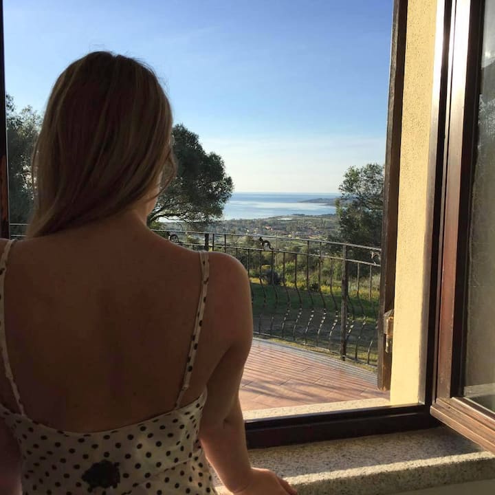 Villa Con Jacuzzi & Vista Mare A Budoni - San Teodoro, Sicily