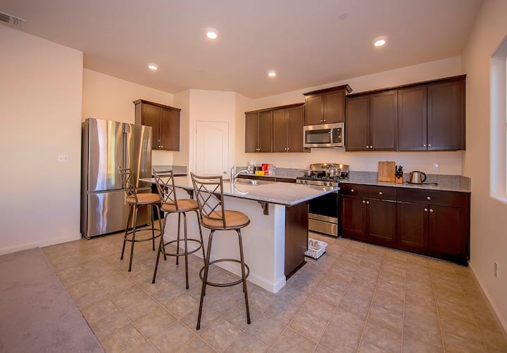 Chardonnary - Near Uc Merced  /Hospital - Merced, CA