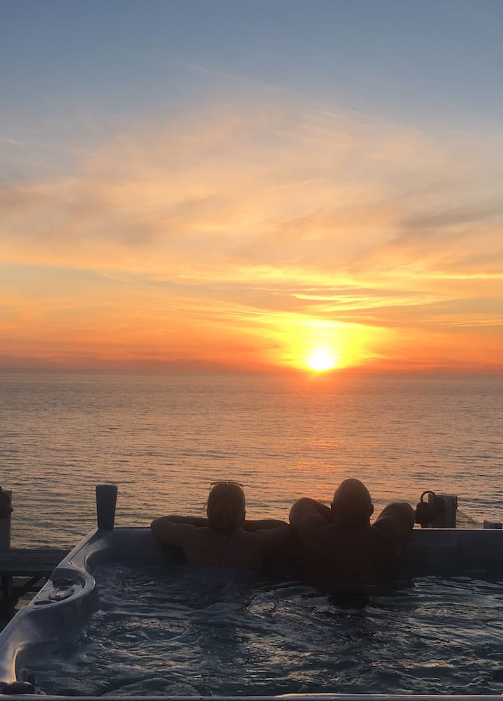 Neptune Beach House - Encinitas, CA