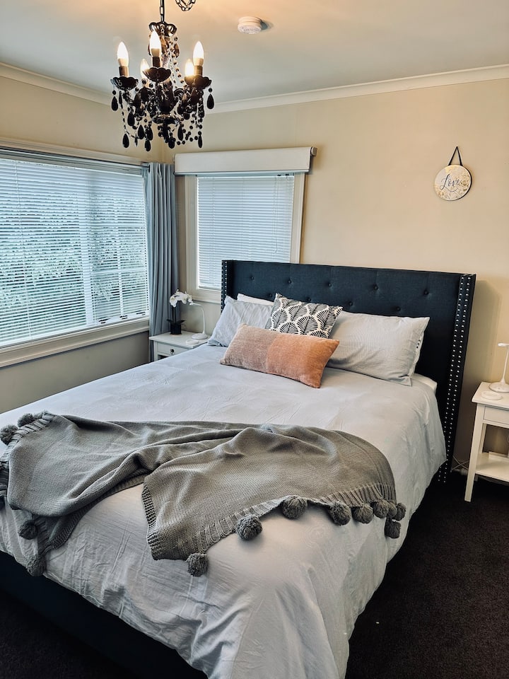 Ohana Bach; Cute, Cosy Cottage. Pets Stay Free! - 陶波