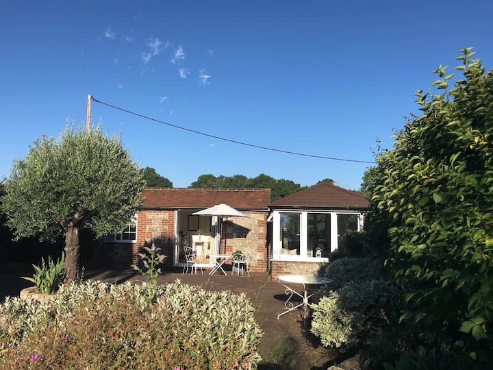 Bepton Vacation Rentals & Homes - England, United Kingdom | Airbnb