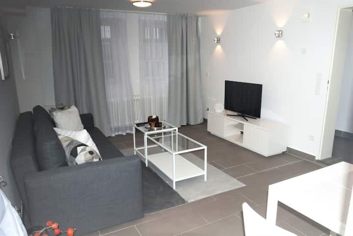Gemütliche 2-zimmer-whg. Souterrain-nähe Frankfurt - Dreieich