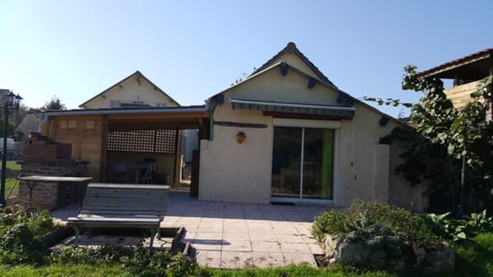 Une Maison Calme Et Bien Située ! - Val-de-Reuil