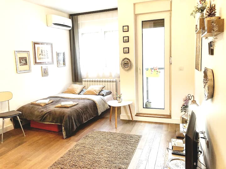 New Modern Attractive Apartment, Queen Katty - Belgrado