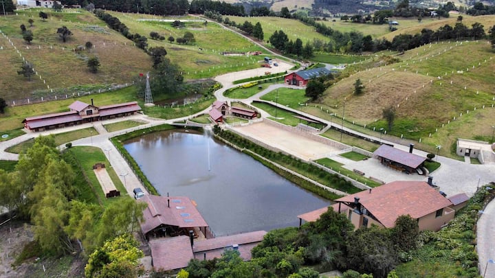 Colonial House In San Francisco Hacienda - El Rosal