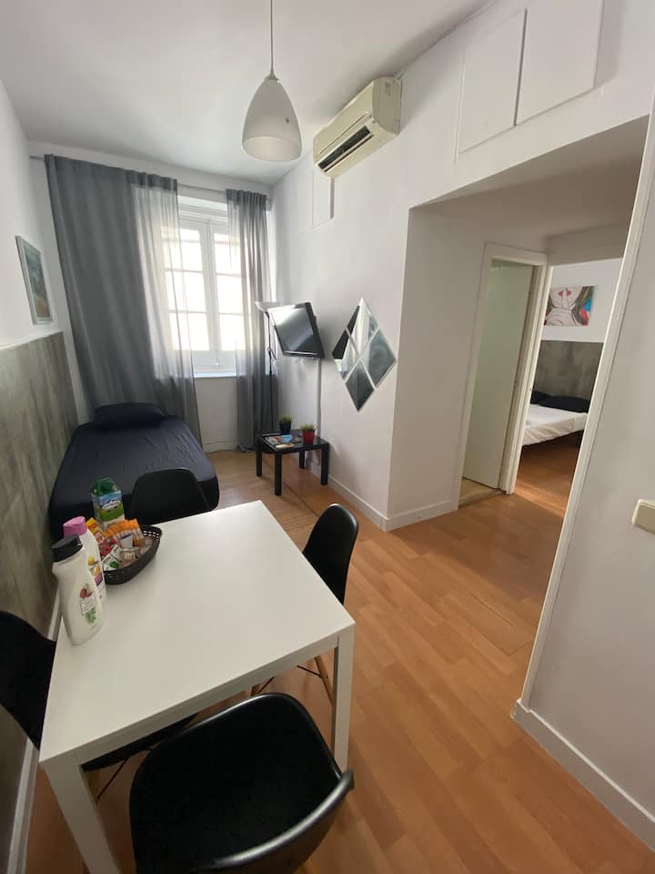 Fantástico, Centro De Madrid, En Puerta Del Sol ! - Madrid