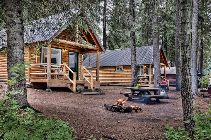 Cascade Studio Cabin - Vivian Lake, Crescent