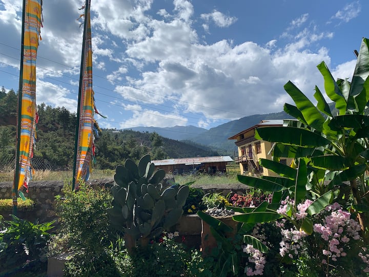 Aum Lhadons Executive Apartments. - Bhutan