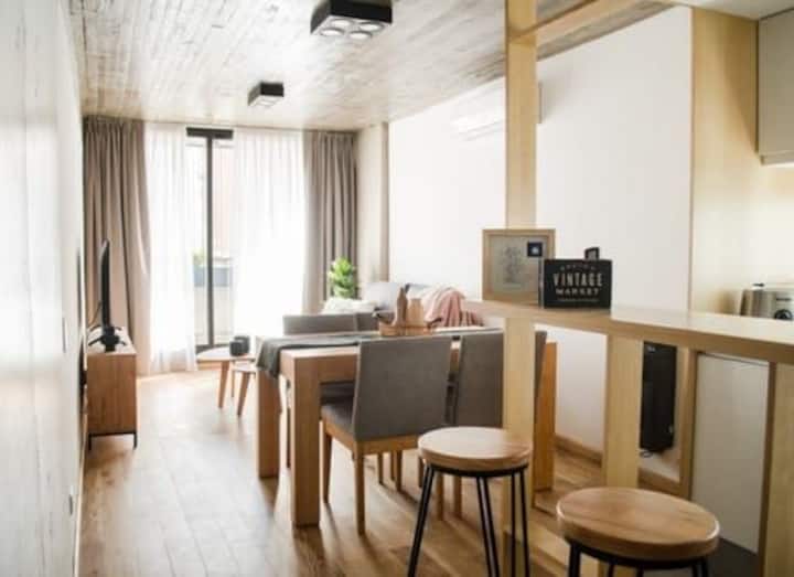 Departamento A Estrenar, Espacio Cálido Y Amplio. - Rosario