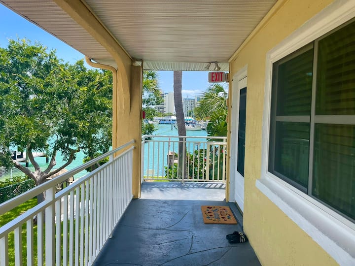 Waterview Condo - Steps To Sunset Beach! - Treasure Island, FL