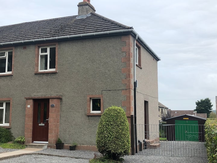 Dallaire House - Cosy Scottish Family Home - Banchory