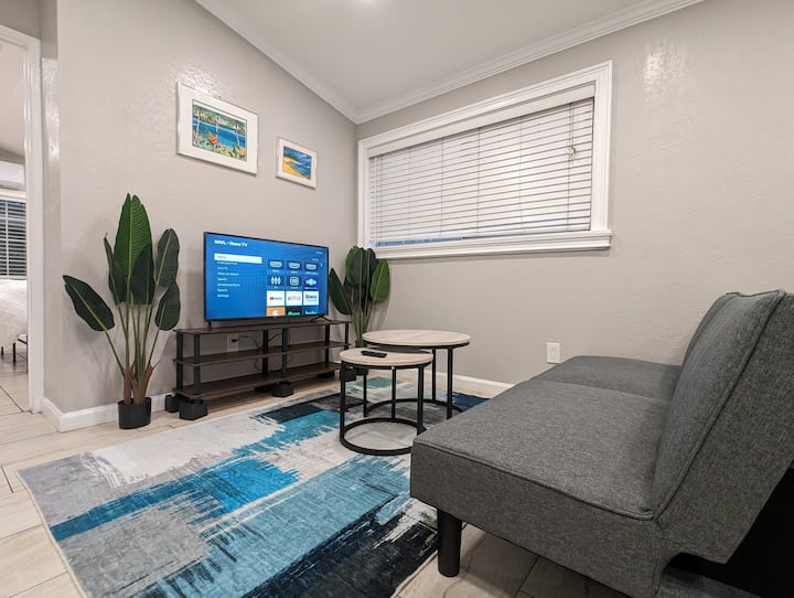 Cozy 2 Beds 2 Baths For Remote Working - San Jose, CA