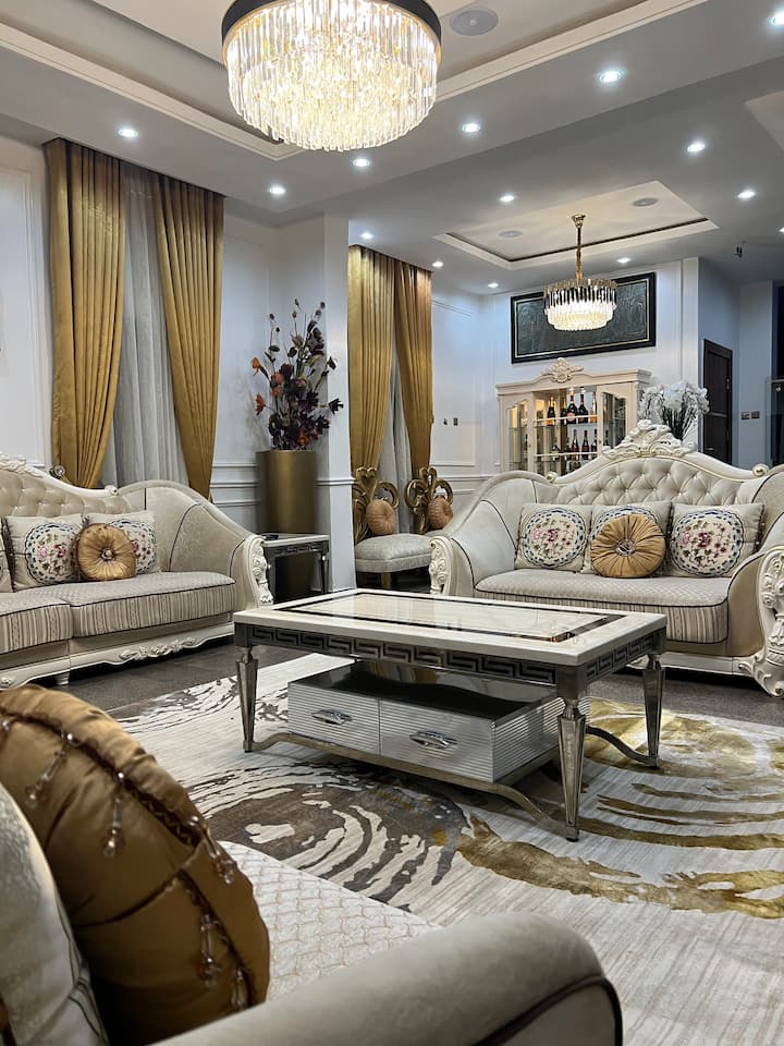 Luxury 4bedroom Villa & Bq+free Wifi & 24hrs Power - Lagos