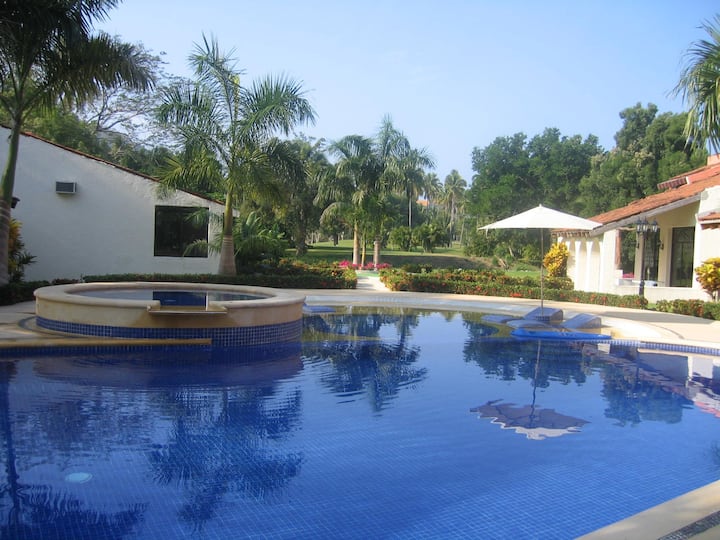 La Casa Del áRbol - Zihuatanejo
