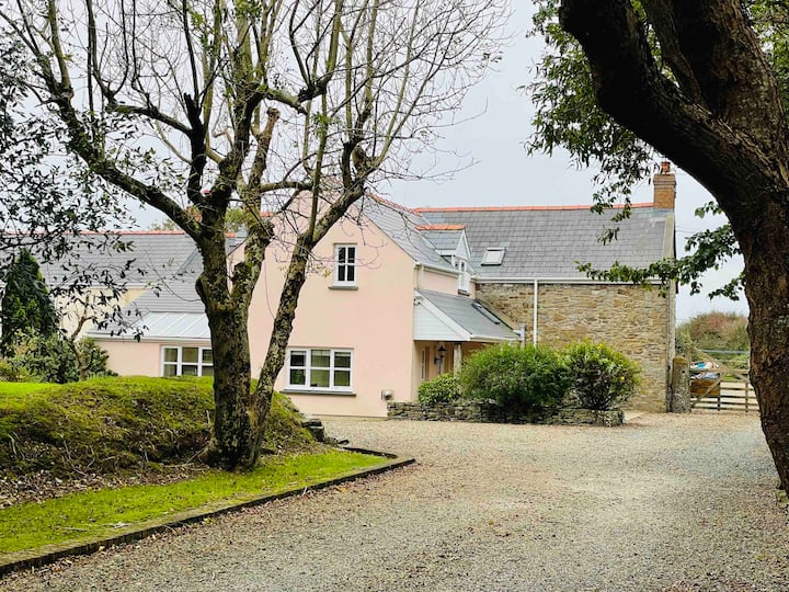 A Special Country House In Coastal National Park - Little Haven