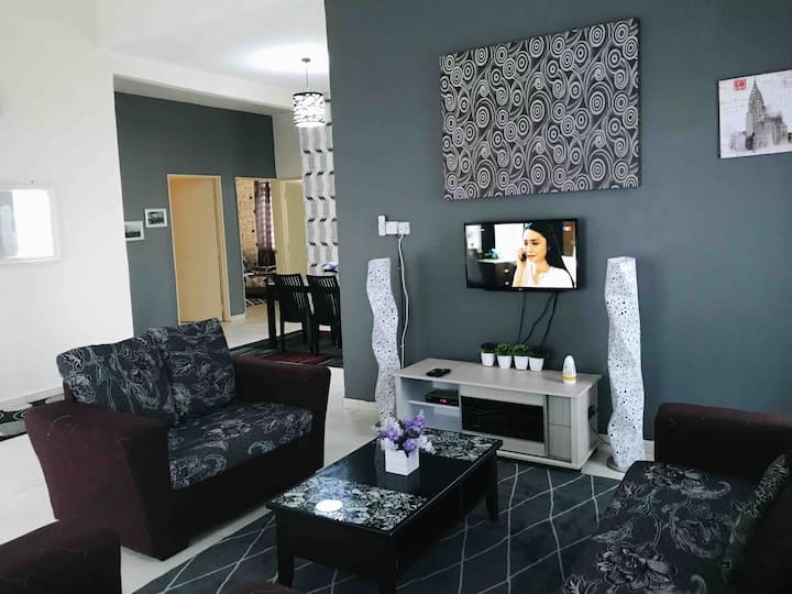 Gambang Tropika Homestay - Gambang
