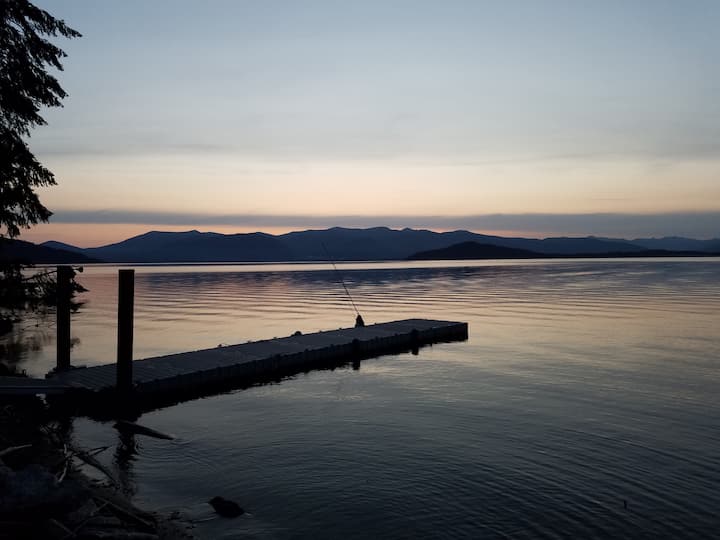 Pend O'reille Lake Beach Home & Guest House - Hope, ID