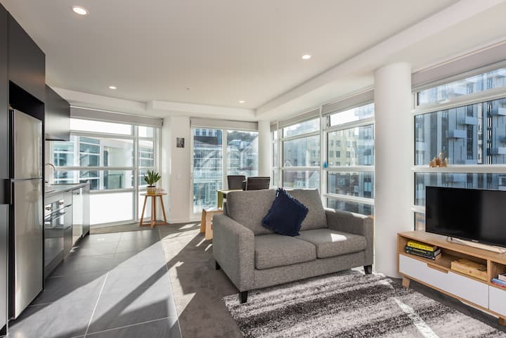 Inner City Stay In The Pinnacles Inc Car Park - Wellington, New Zealand