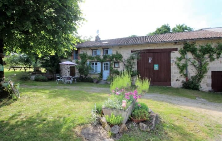 Gite De Charme à La Campagne - Bellac