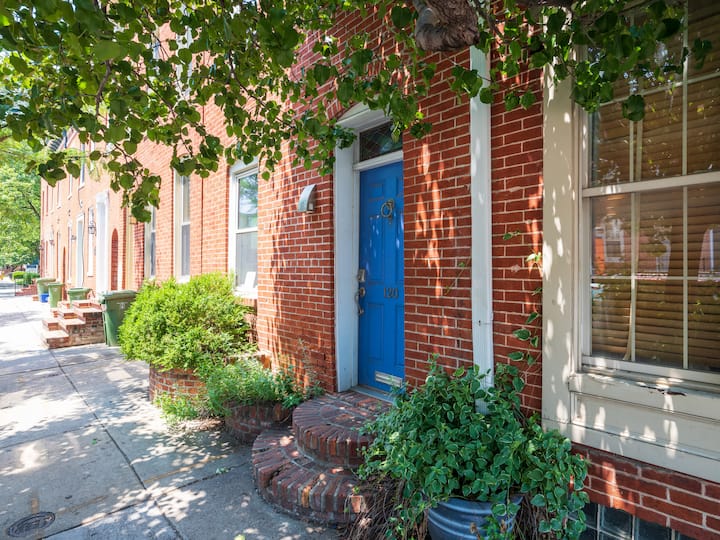 Spacious Home Close To Harbor - Baltimore, MD