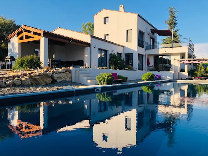 Villa Neuve, Luberon Sud, Piscine 18m, Classée 4* - Pertuis