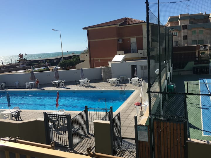 Beach Front Apartment With Pool! - Ladispoli