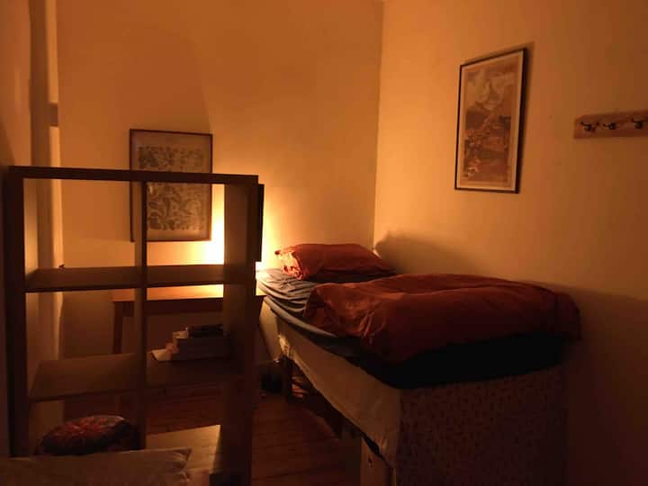 Twin Beds Up North - Altrincham