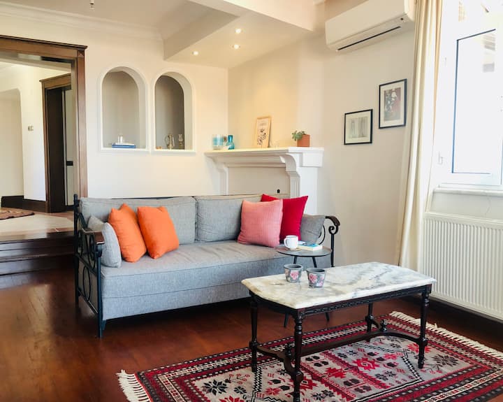 A Spacious House In The Heart Of Fethiye - Çalış Beach