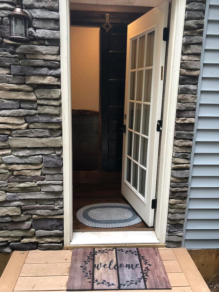 The House In Lake Ann - Interlochen, MI