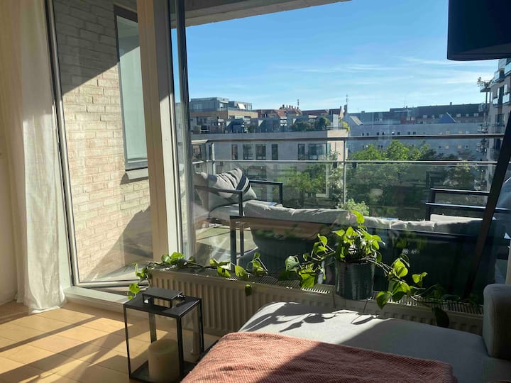 Modern Apartment With 2 Balconies - Copenhagen
