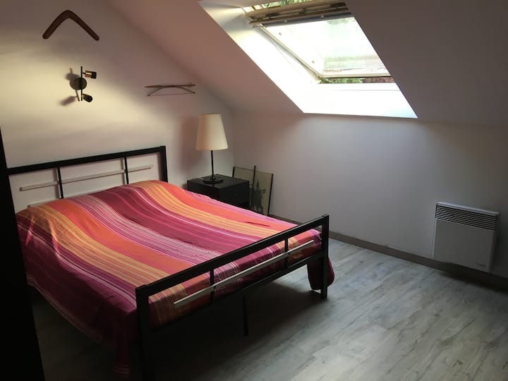 2 Chambres Dans Une Maison Privee De 200 M2 - Les Mureaux