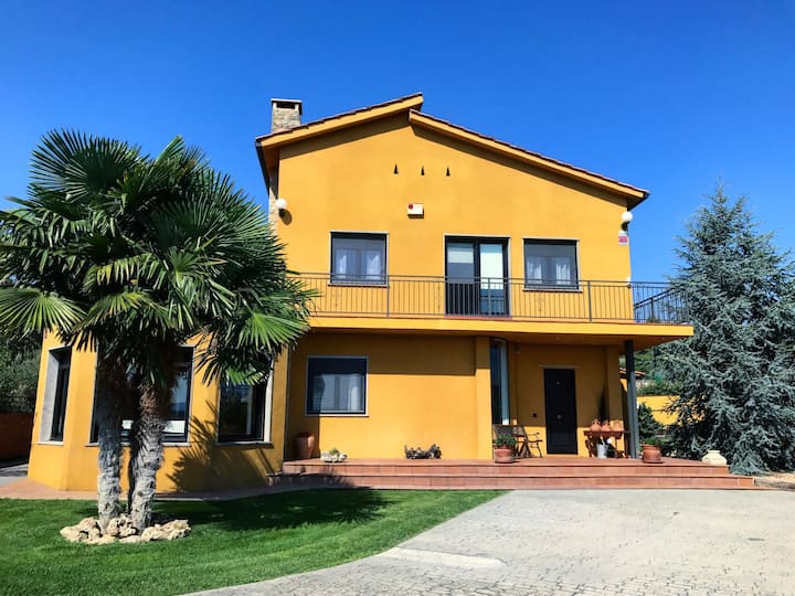 Villa In Barcelona "Torre Bona Vista" - Montmeló