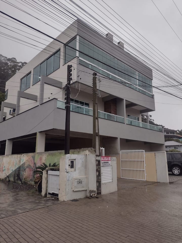 Apartamento Canto Grande. Clara Mar -102 - Bombinhas
