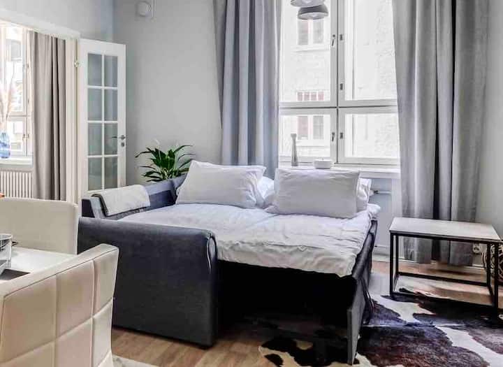 Charming 2br Family Retreat In Design District - Helsinki