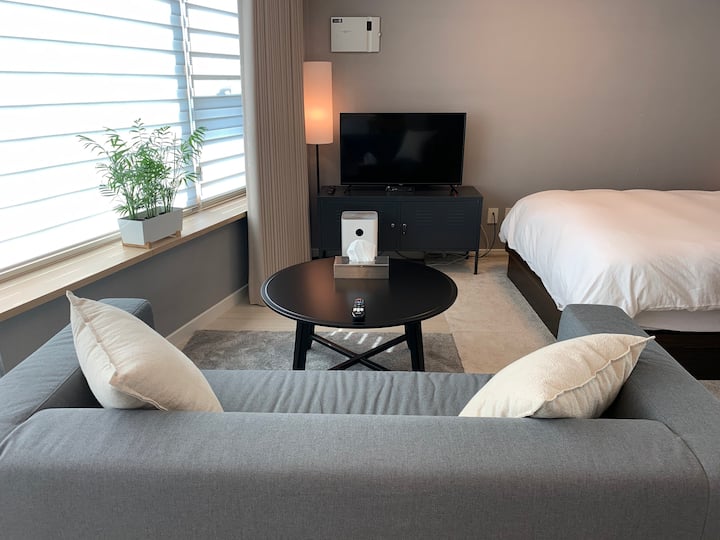 Bundang-gu Holiday Rentals & Homes - Bundang-gu, Seongnam-si, South ...