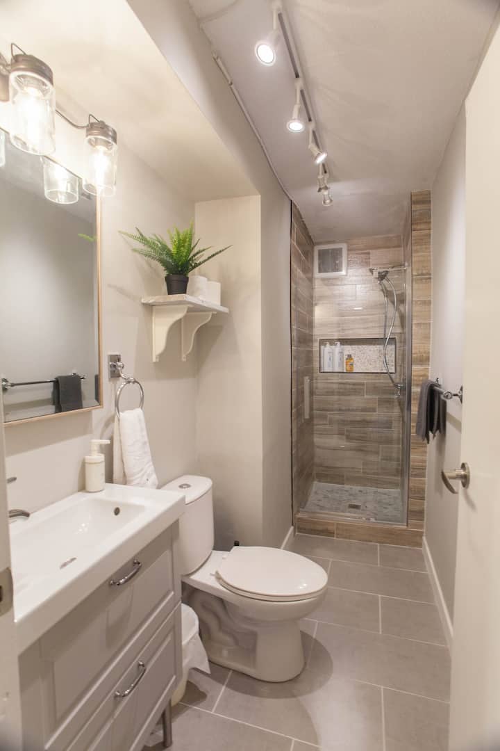2br Suite In The Forest - Burnaby