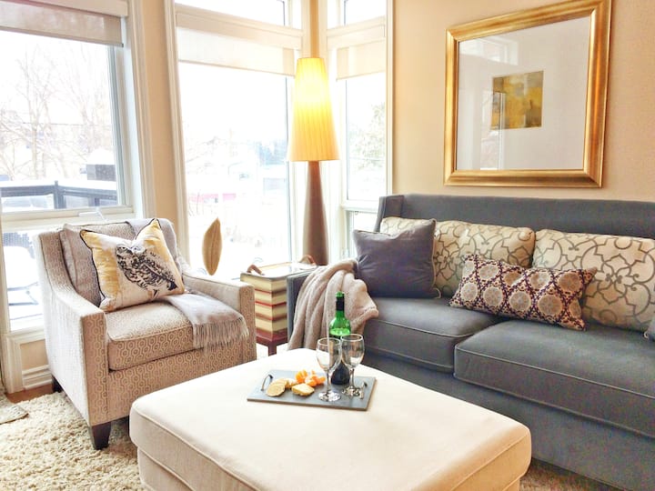 Highly Desirable Ottawa & Wellington Village West! - Ottawa