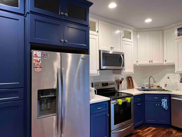 Modern Fully Furnished One-bedroom Apartment - Torrance, CA