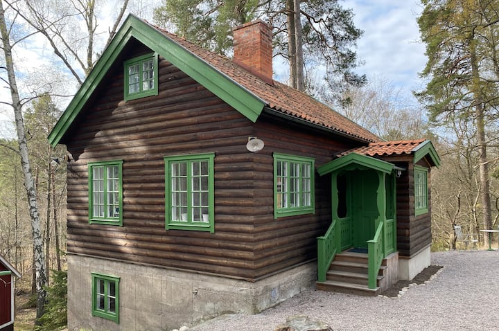 A Picturesque House Close To The Archipelago - Gustavsberg