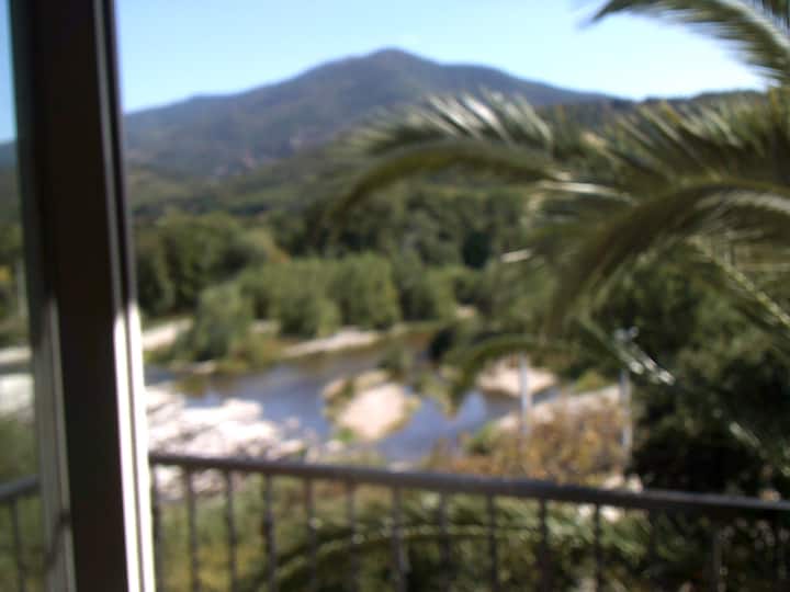 Appartement Vue Splendide Rivière Et Montagne - Le Boulou