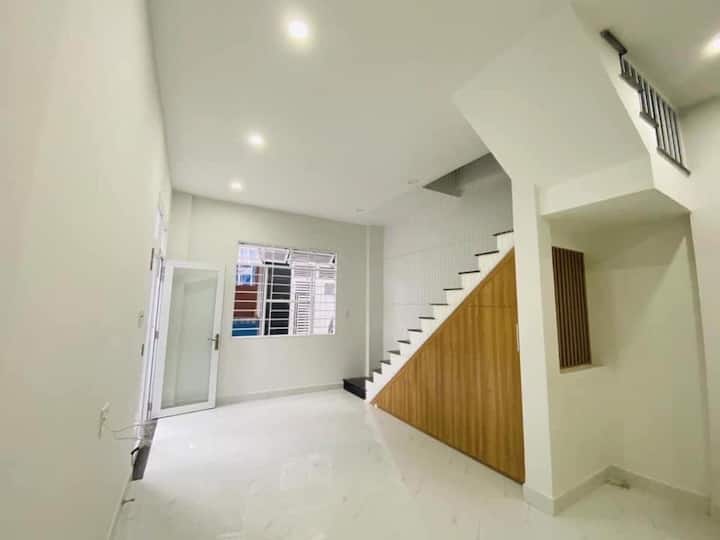 Nha Nguyen Can Tp Hoa Binh - Hòa Bình