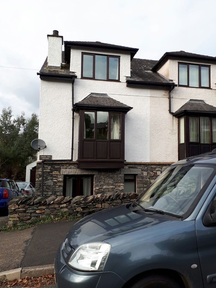 Spacious 4 Bedroom Holiday Cottage In Windermere. - Windermere, UK