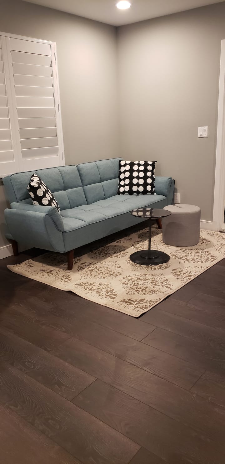 Anaheim Guest Suite Private Entrance And Patio - Anaheim, CA