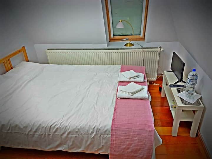 Bucharest Boutique Accommodation - London Room - Bucarest