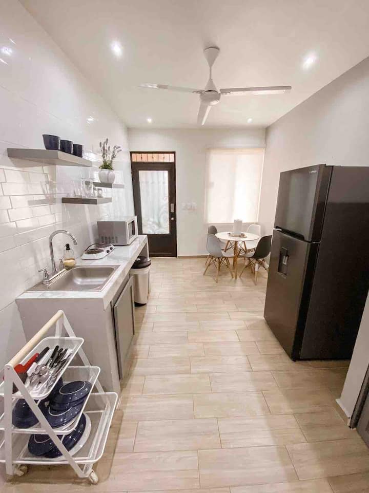Acogedor Loft En Planta Baja Privado Residencial - Guadalupe, Mexico